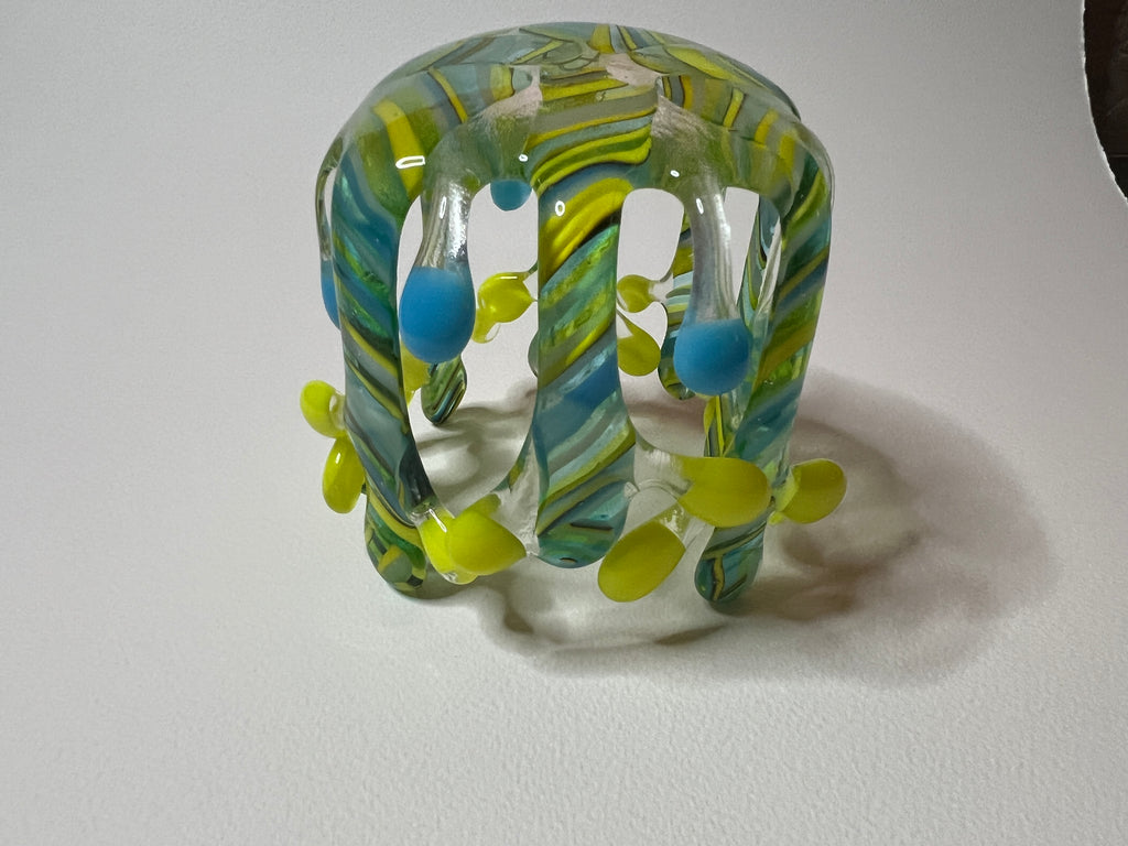 Marine Stringers Vessel – Gazing Through Glass