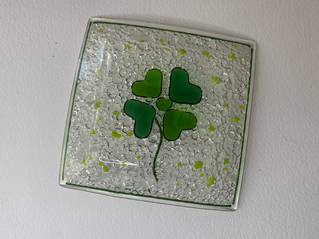 Shamrock on Ice – Gazing Through Glass